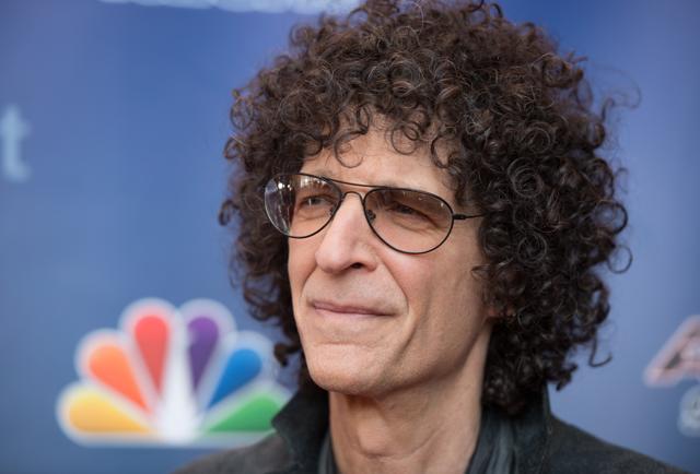 Howard Stern Signs On With Sirius XM For Another 12 Years