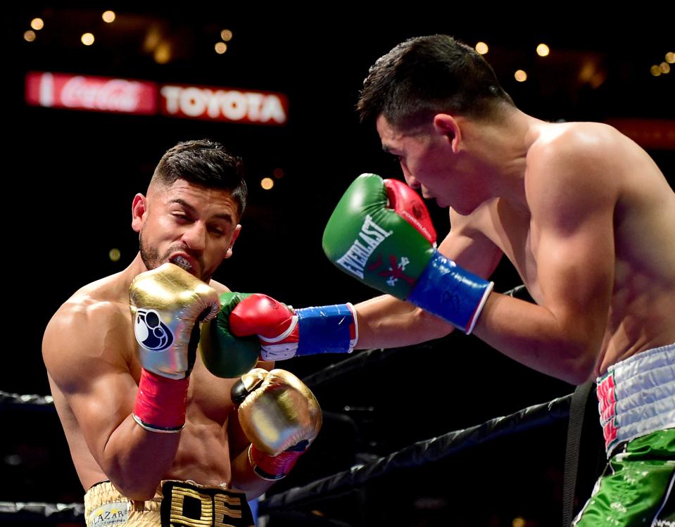 This Week In Boxing Biz: Leo Santa Cruz, Abner Mares In Primetime ...