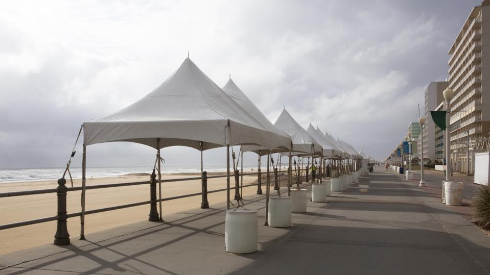 Hosting An Outdoor Event This Summer? Start Planning For The Weather Now