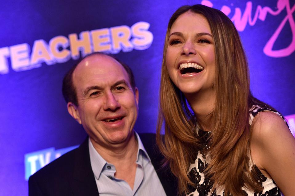 The 'Buffett Convert' Could Be A Big Benefit To Yahoo And Viacom