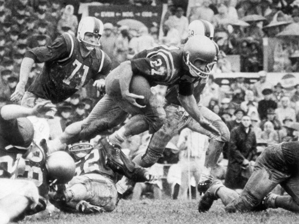 Navy Pays Tribute To 1960s Football With Throwback-Inspired Uniforms ...