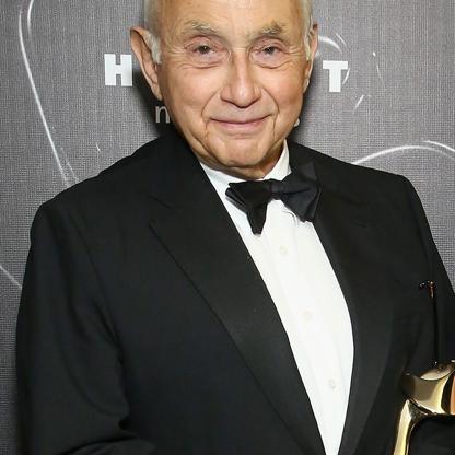 Les Wexner & family