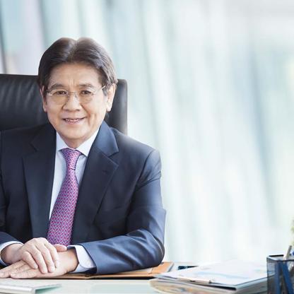 Anthoni Salim & family