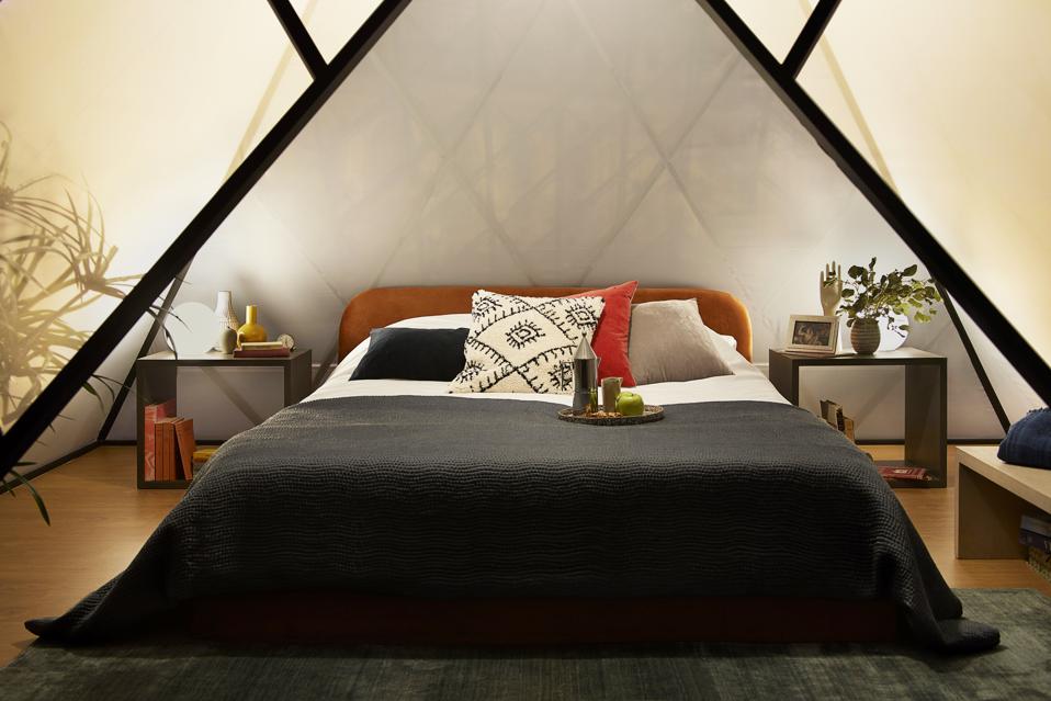 Night At The Museum: Airbnb Invites You To Sleep Inside The Louvre's ...