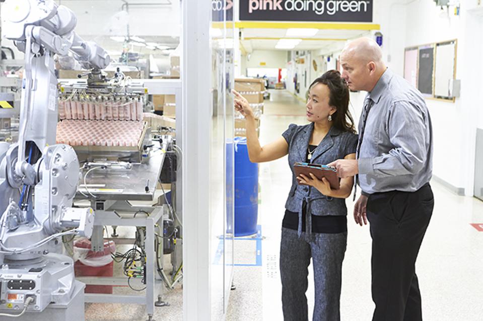 7 Goals That Drove Mary Kay Cosmetics’ HR Makeover