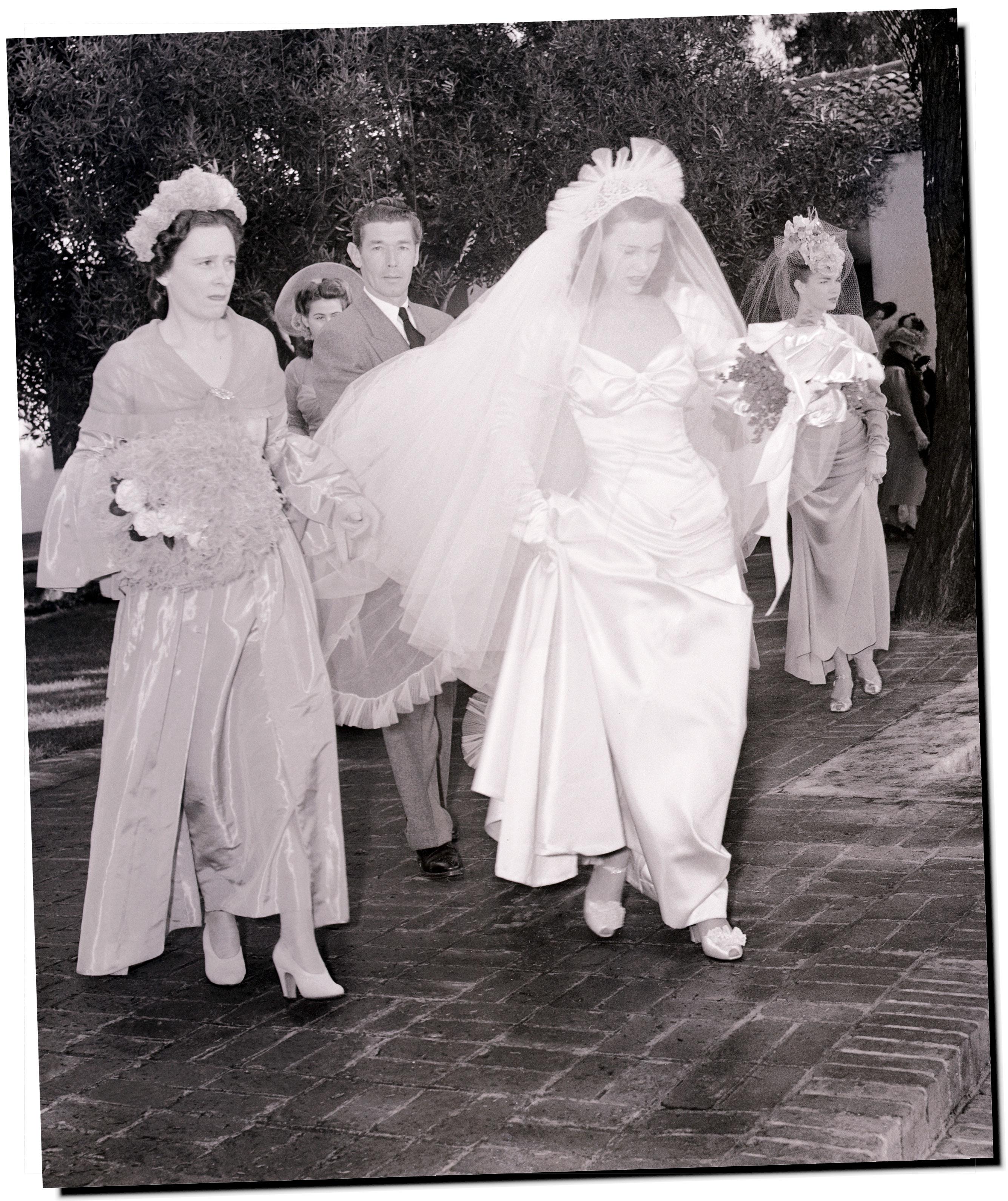 When ‘Poor Little Rich Girl’ Gloria Vanderbilt Mesmerized The Nation