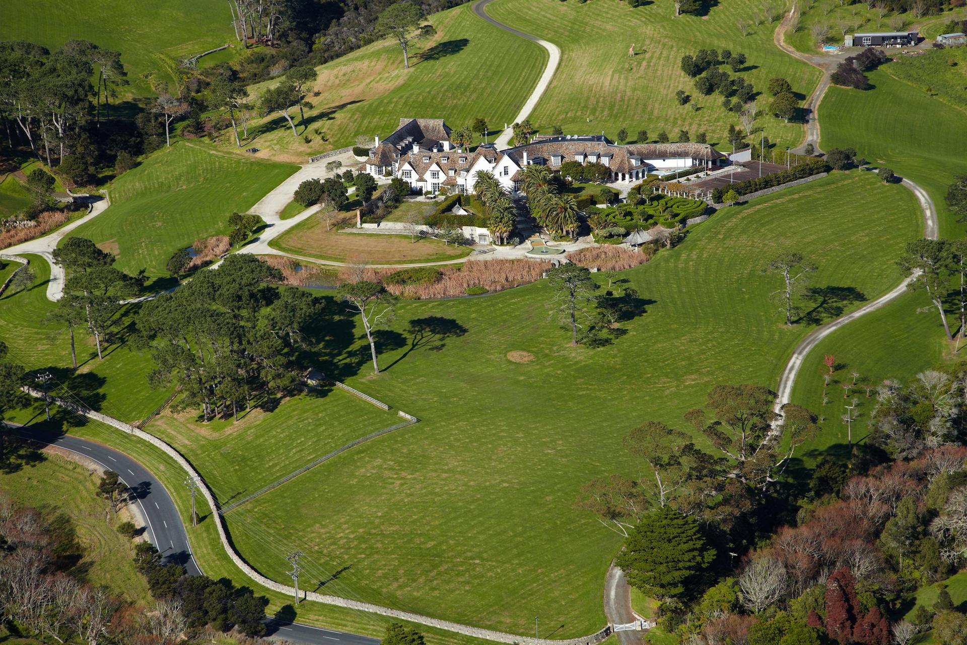 To Infinity And Beyond: The Mowbray Siblings Assembled A Billion-Dollar ...