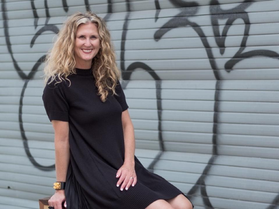 Canopy Growth Leads Series A Round For Canada's MoCanna, byMinistry