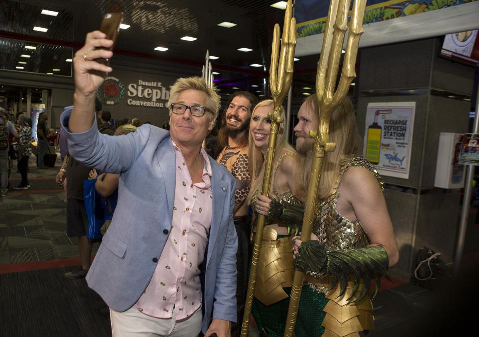 Jeff Goldblum, John Travolta, Melissa Joan Hart And More Highlight ...