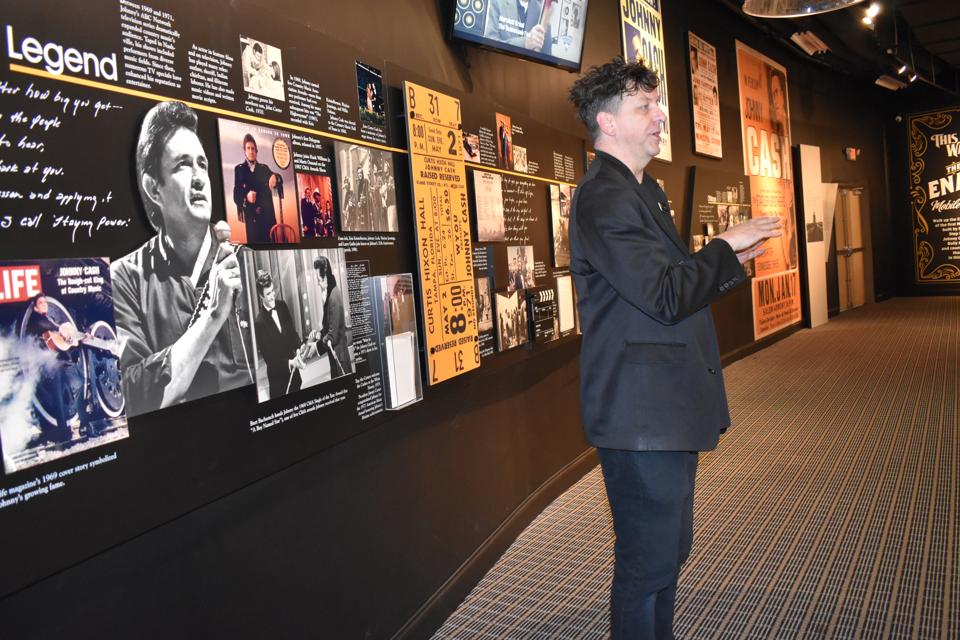 Ken Burns’ “Country Music” Debuts On September 15 on PBS, Catapulting ...