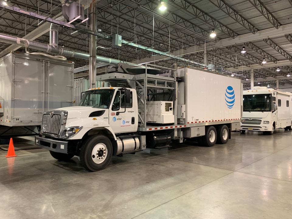 Experience Design In Field Operations With AT&T President Jenifer Robertson