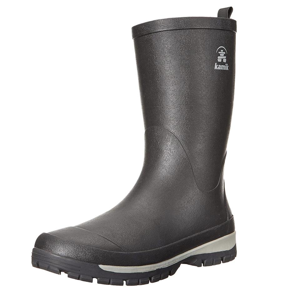 Stick To Sturdy and Simple When Eyeing The Best Rain Boots For Men