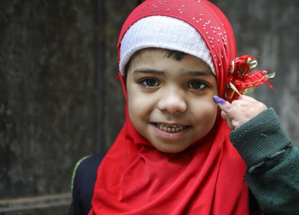 Polio Vaccinators Build Trust To Protect Children In Pakistan