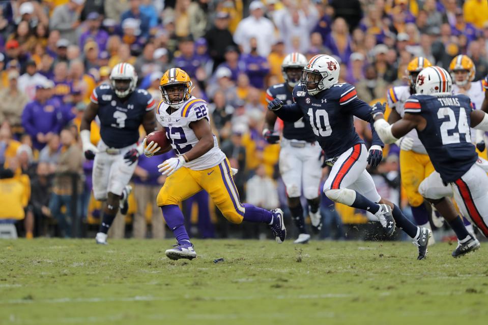 LSU-Auburn's Most Valuable Player: Clyde Edwards-Helaire » TrueViralNews