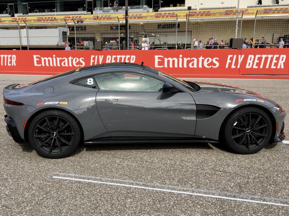 Austin Grand Prix Provides Thrills With Lewis Hamilton Securing 2019 ...