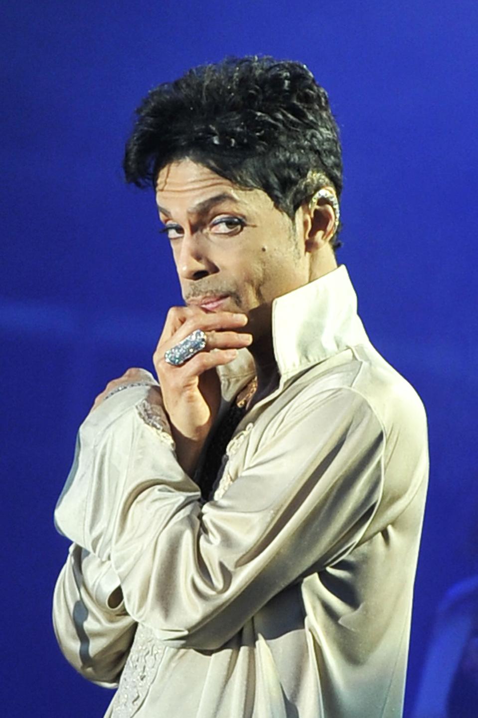 Ending On A Low Note: 5 Lessons About Wills From Prince, Tupac And More