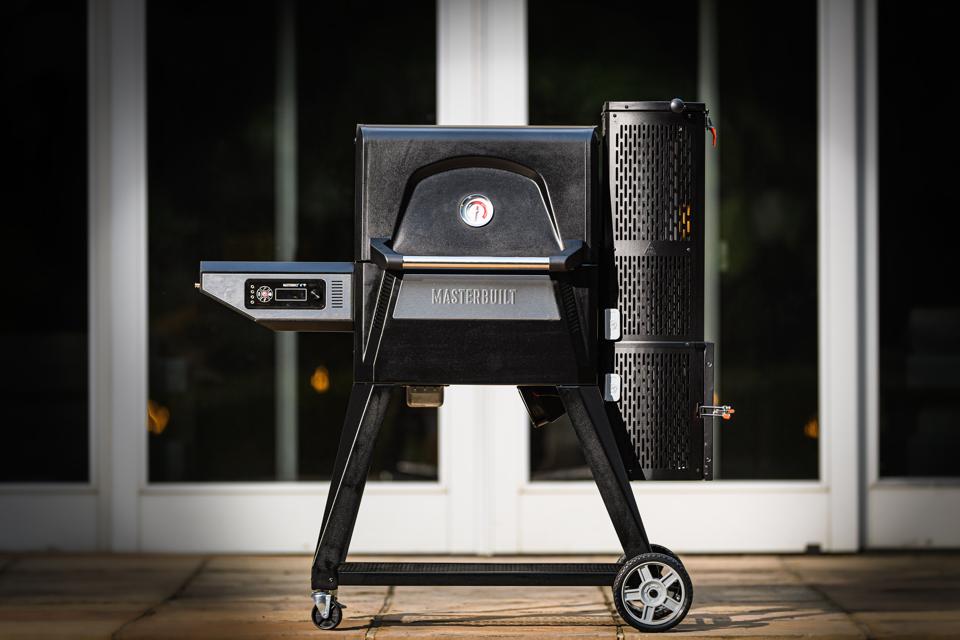SAP BrandVoice: Masterbuilt Gravity Series Fires Up Charcoal Cooking ...