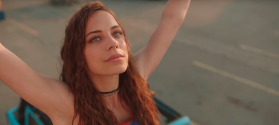 ‘Dare Me’ Review: A Solid (Heightened) High School Drama With A Bloated ...