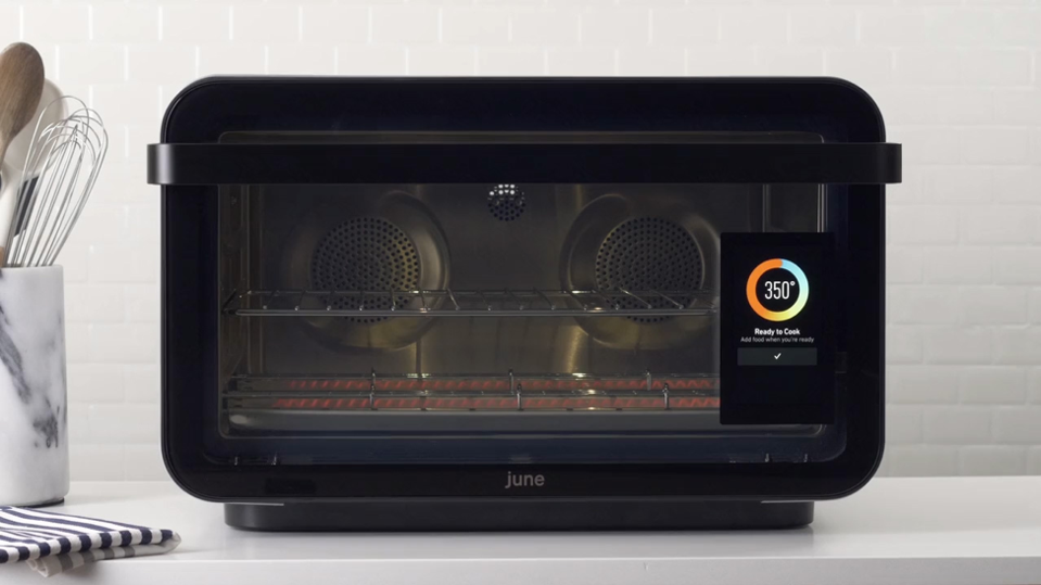 Smart Tech Gifts For The Holiday Season