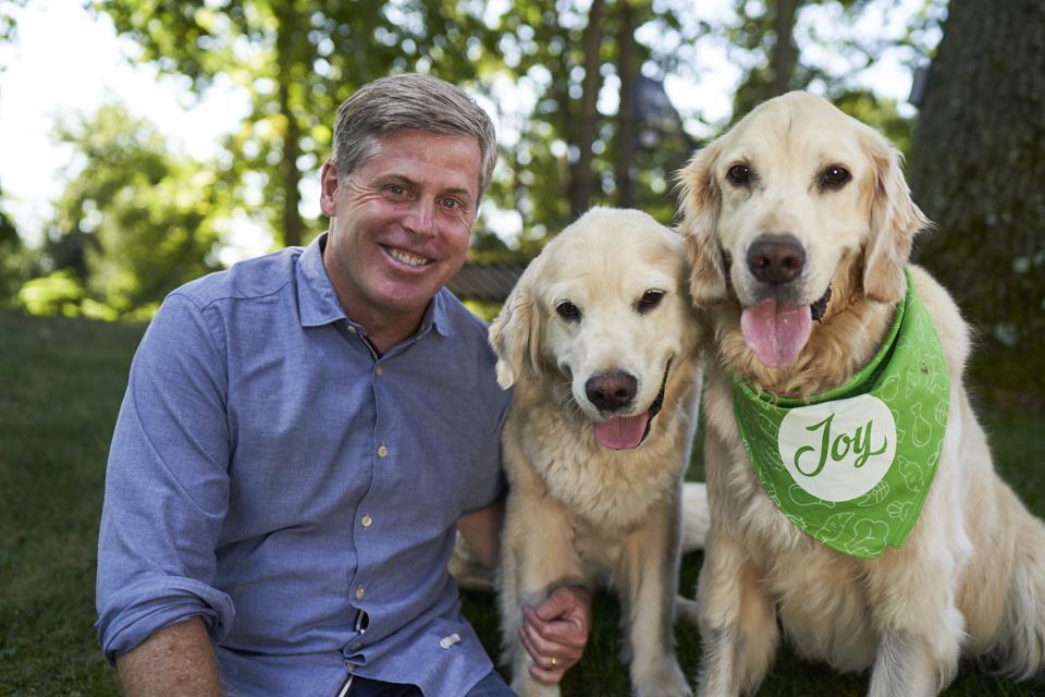 Former Facebook VP Goes To The Dogs With Fresh Food Delivery