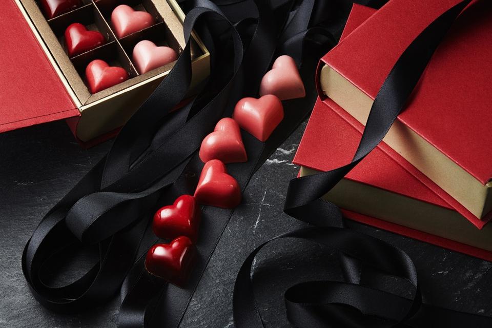 The Most Sensual Hotel Packages For Valentine’s Day