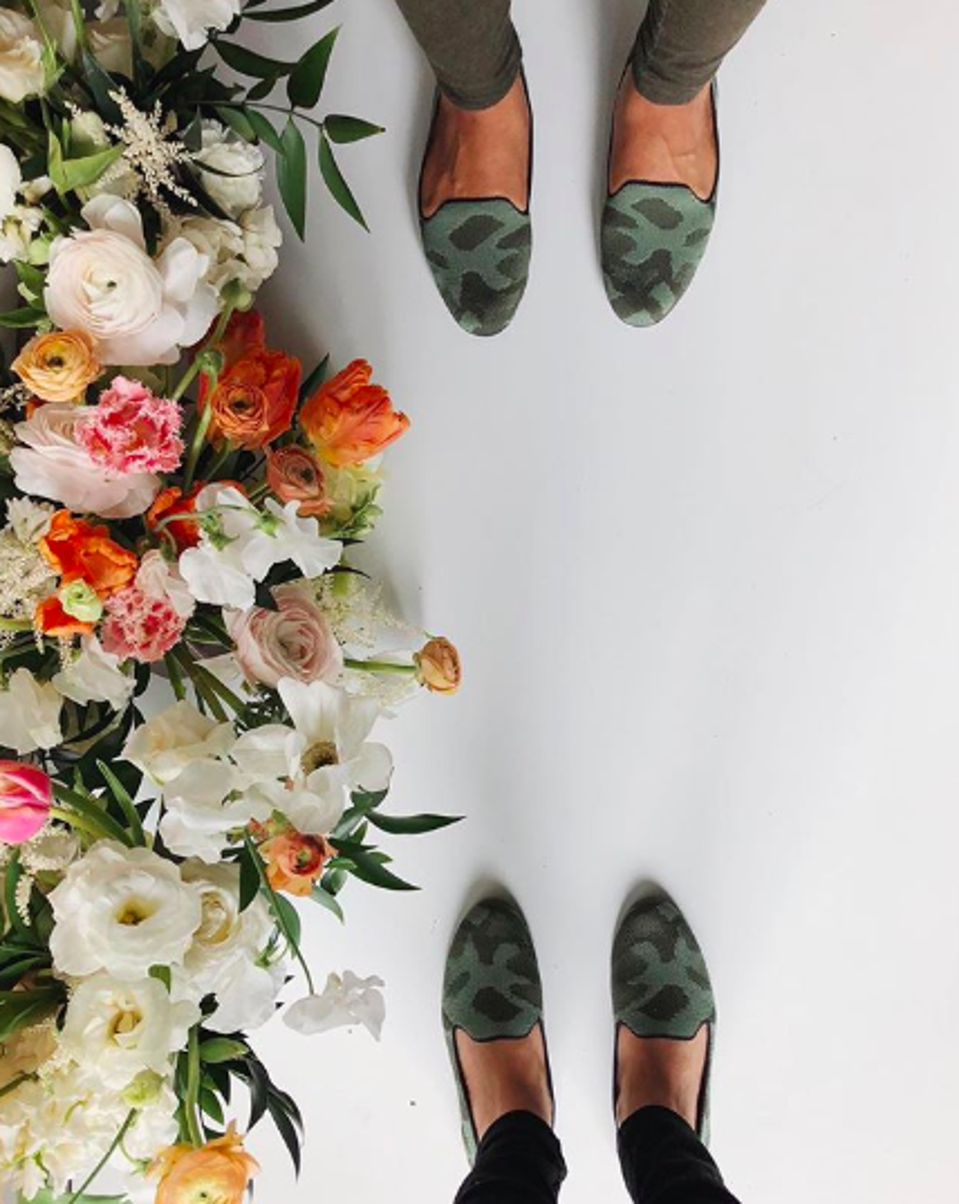 Valentine’s Day Gift Guide: Comfy-Chic Travel Wardrobe Essentials For Her