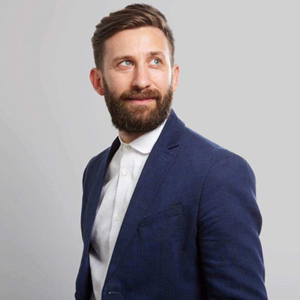 A Conversation With Josh Dean Of S’well On The New Breed Of CMO ...