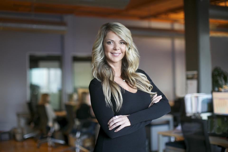 She Went From Planning Group Trips In Her Dorm To Managing Global ...