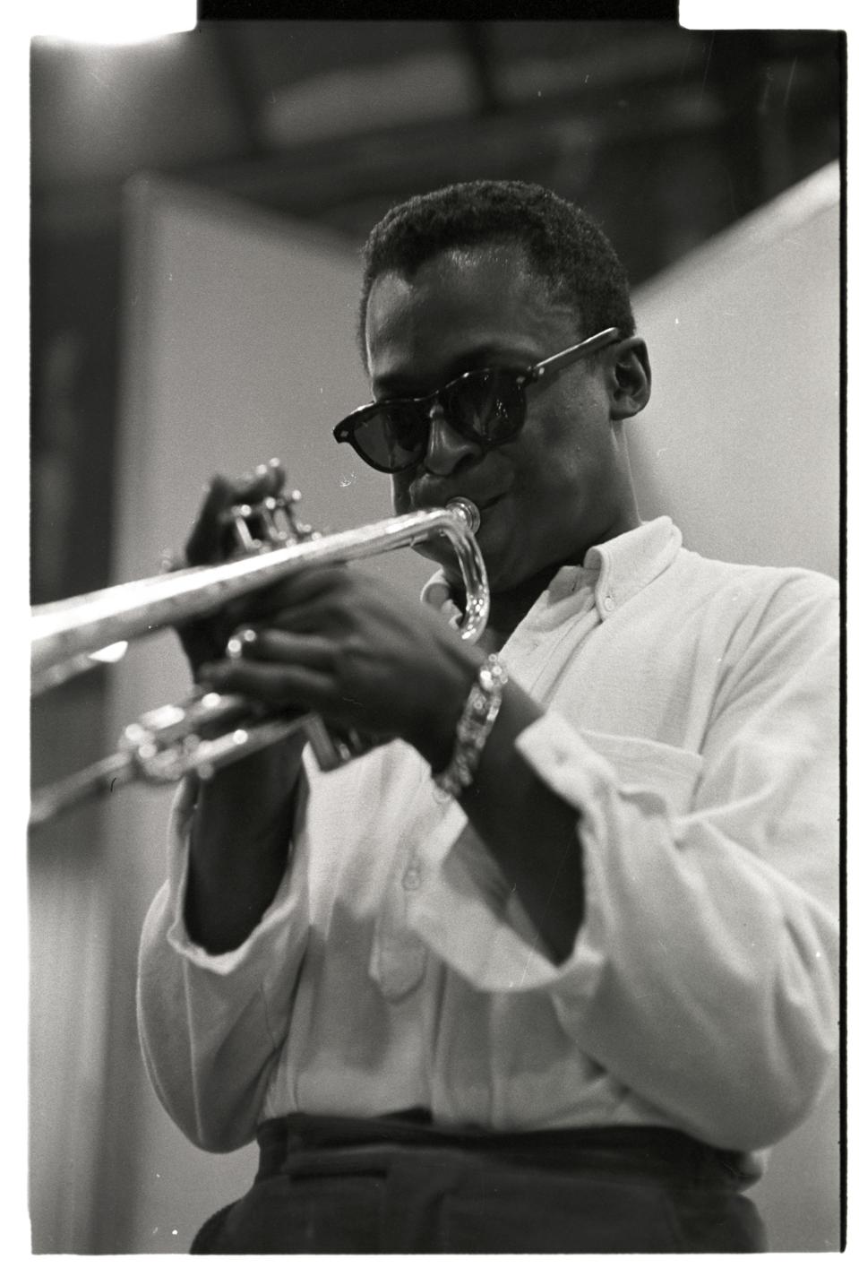 New Doc On Iconic Jazz Musician Miles Davis To Debut On PBS Tomorrow Night