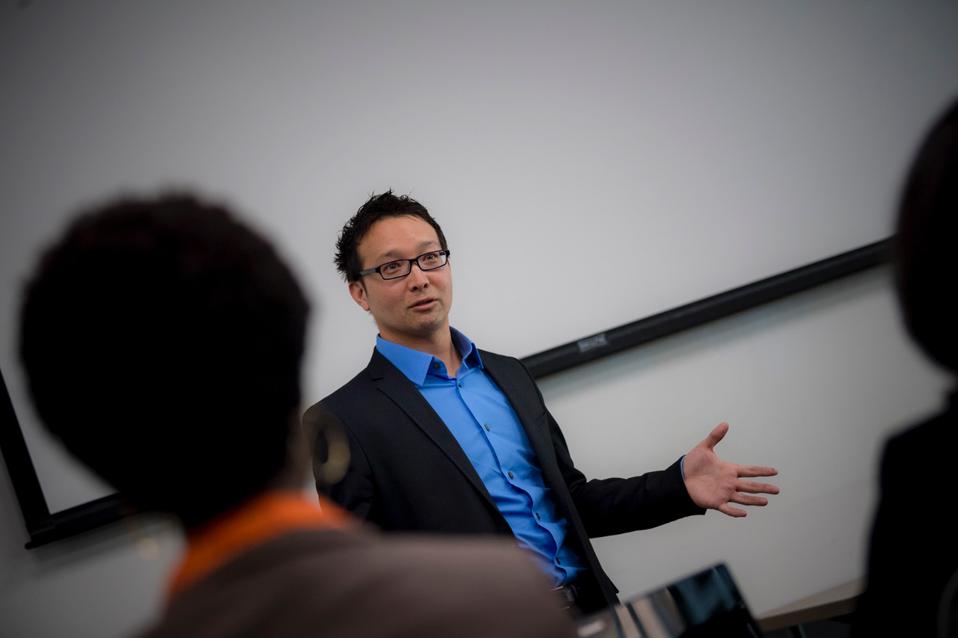 Blockchain Professor Adds Coronavirus To Curriculum As Classes Go Remote