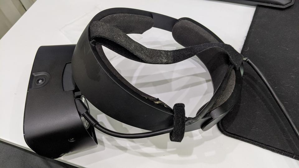 How To Disinfect Your VR Equipment During The COVID-19 Pandemic