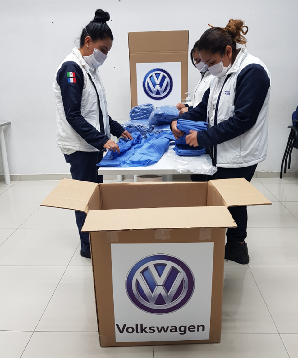 Volkswagen And Fabric Supplier Faurecia Begin Delivering PPE To Javits ...