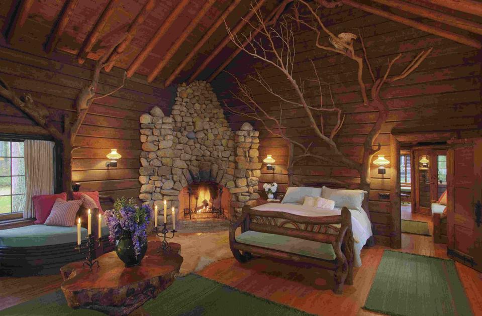 5 Prime, Secluded Places For Vacationing Privately This Summer/Fall