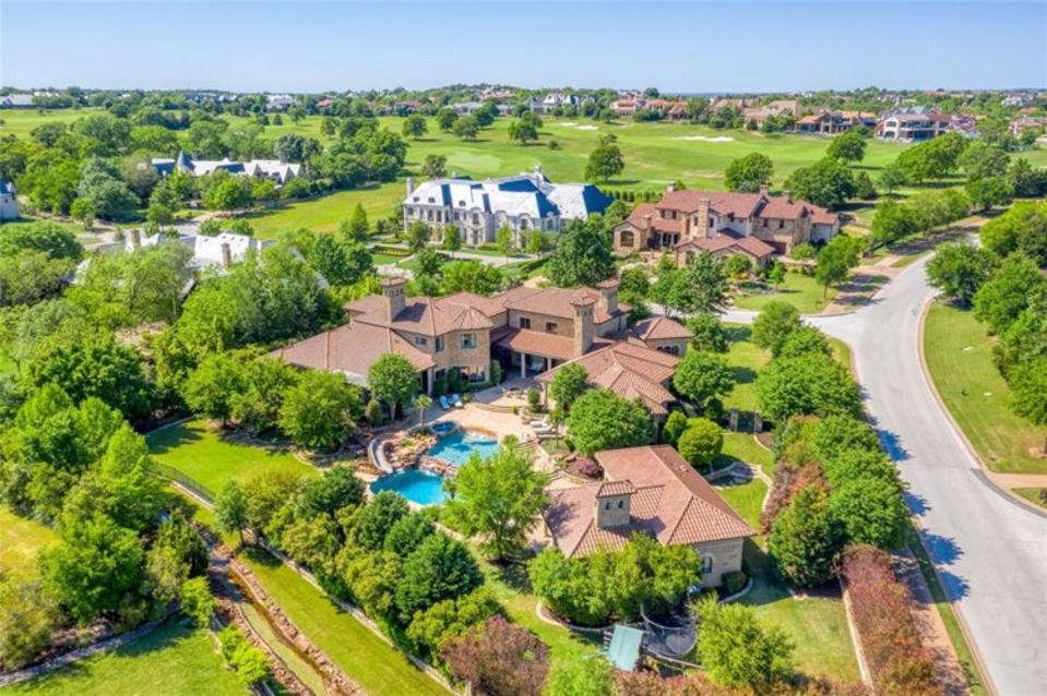 Jason Witten Lists $4.6 Million Texas Home As Vegas Calls His Name