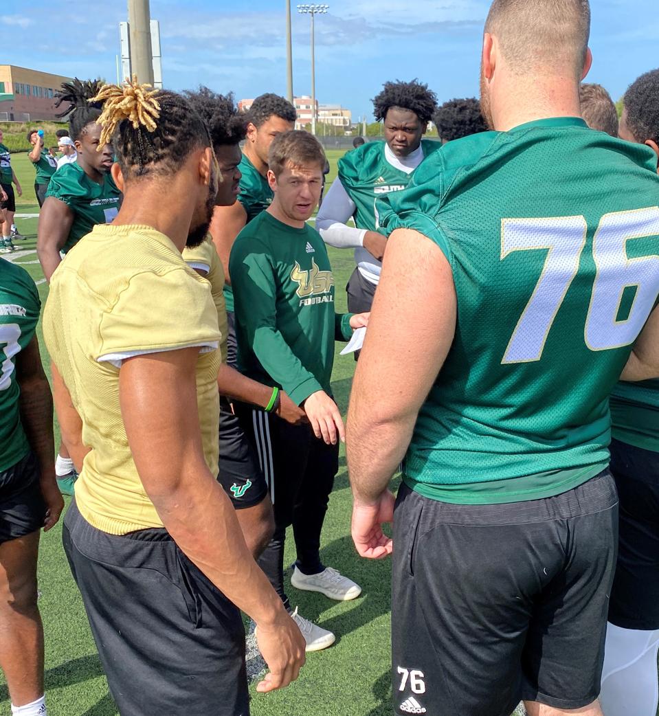 Learning From Many Outstanding Coaches Has Helped Charlie Weis Jr. Make ...