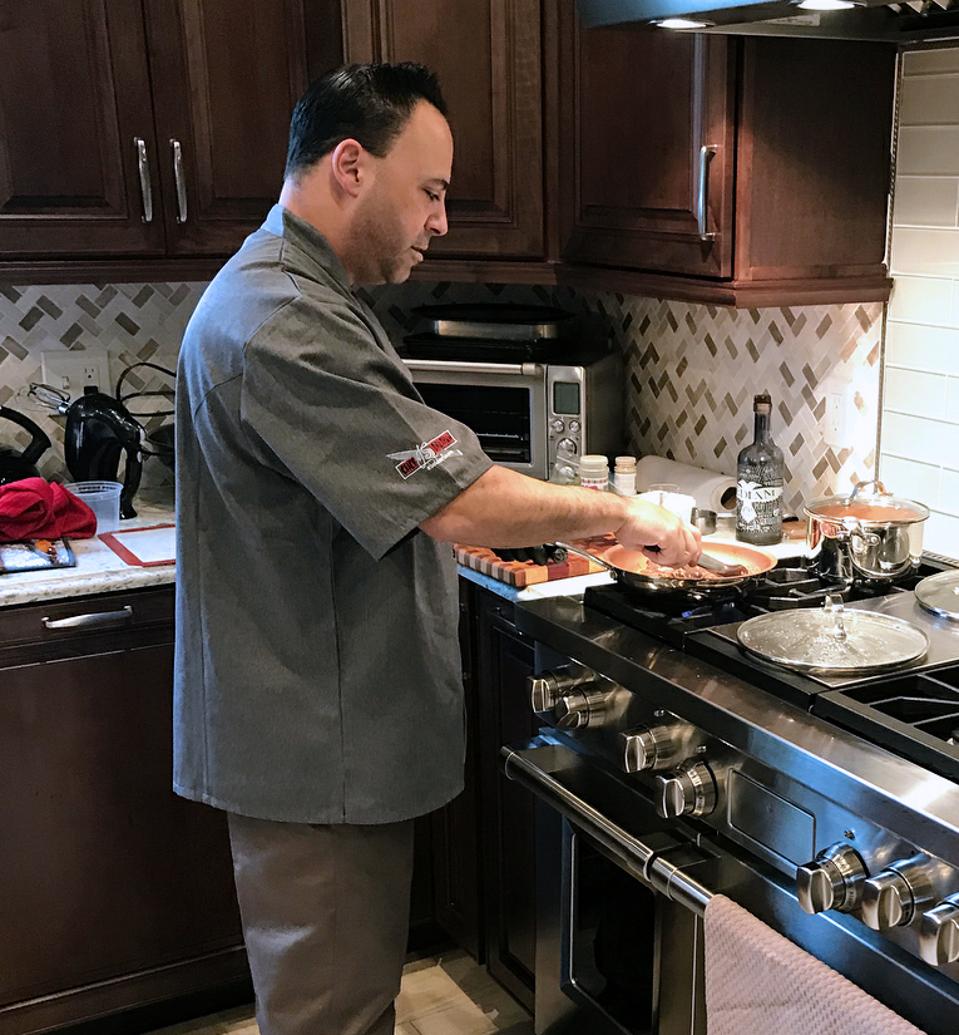 7 Unique Ways Food Lovers Can Make Money During Coronavirus