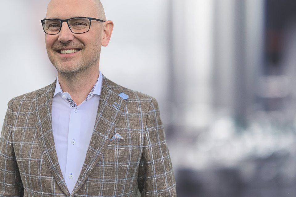 Seven Intrinsic Questions With CEO Of FloraWorks: Alan Ridgeway