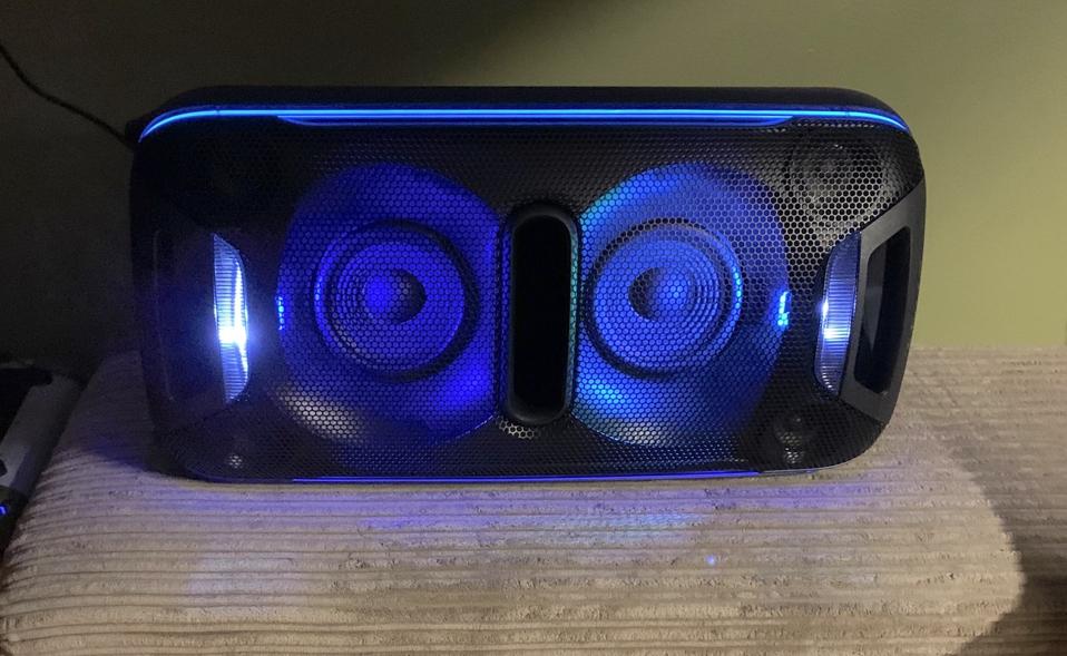 Review: Sony XB72 EXTRA BASS Audio System Aims To Turn Your Home Into A ...