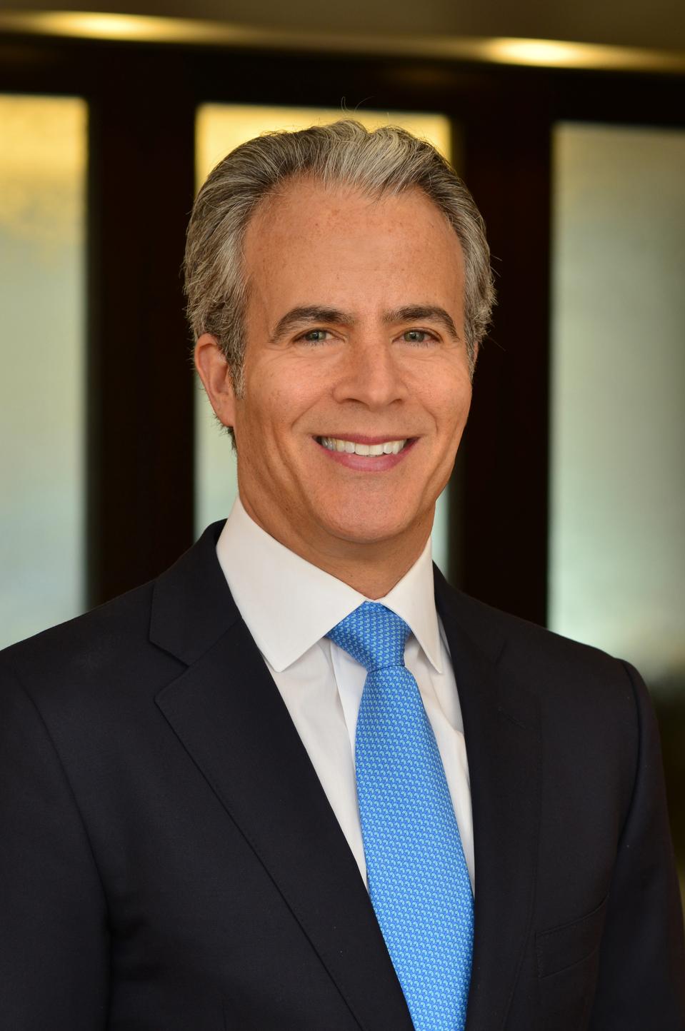 Top Advisor Tells SHOOKtalks: Always Stay Close To Clients