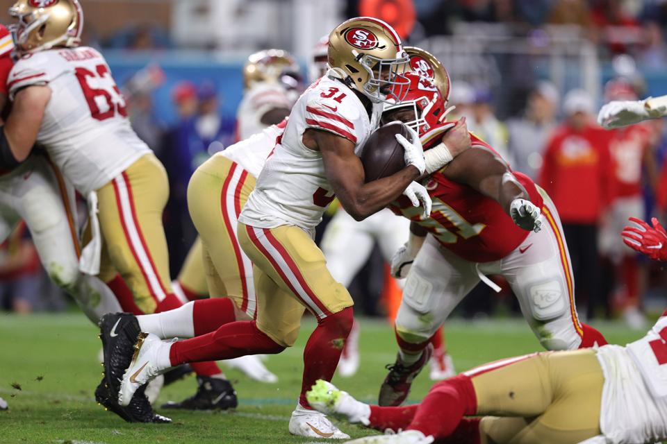San Francisco 49ers Sign Raheem Mostert To Restructured Contract