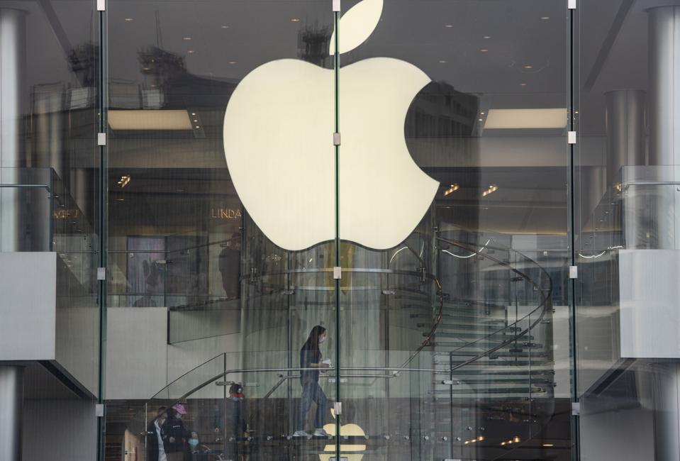 Earnings Preview: What To Expect From Apple On Thursday