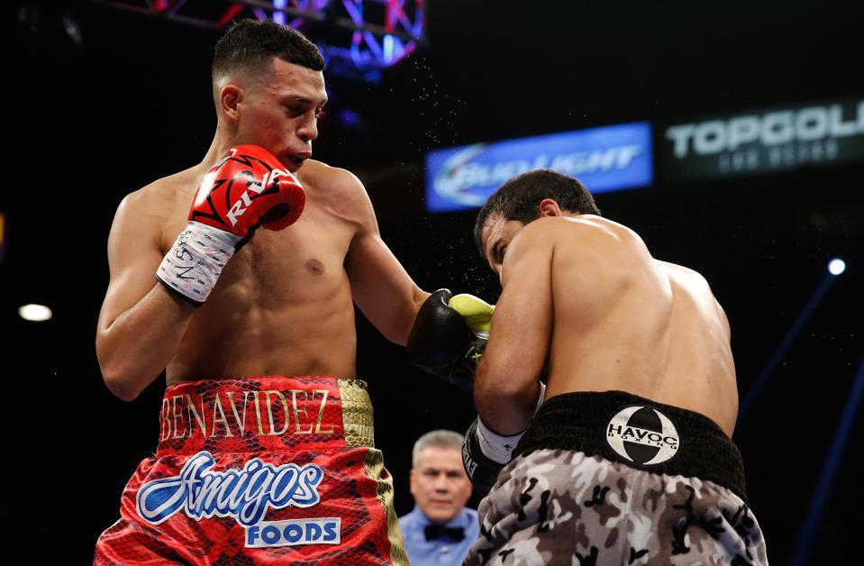 Boxing Odds: David Benavidez Vs. Roamer Alexis Angulo Tops The 3 Most ...