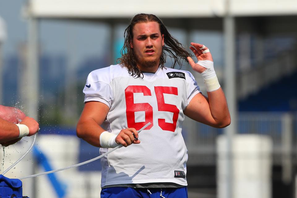 New York Giants Offensive Lineman Nick Gates Makes His Case At Center