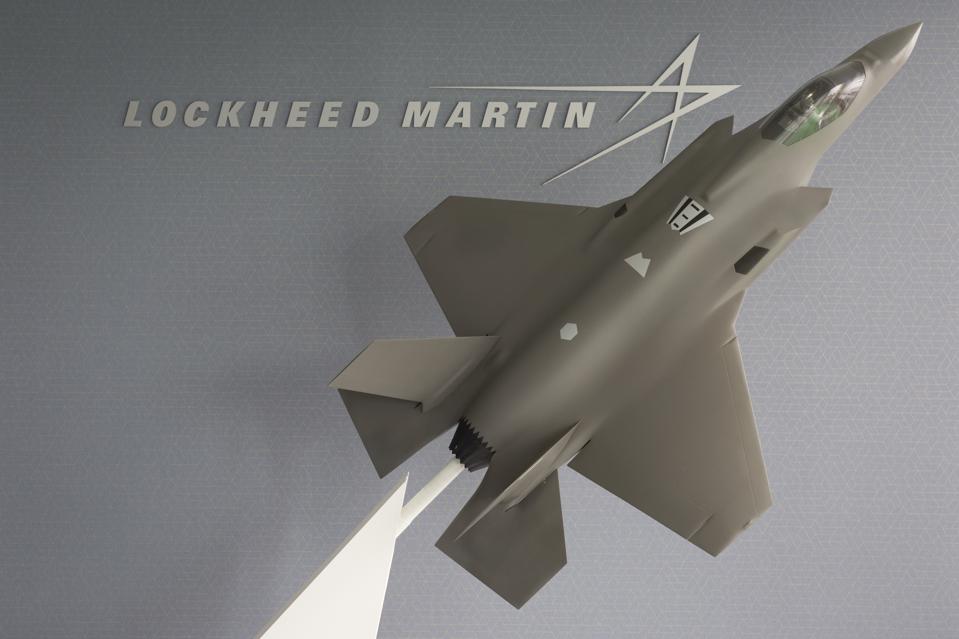 Will Lockheed Martin Continue To Outperform Textron?