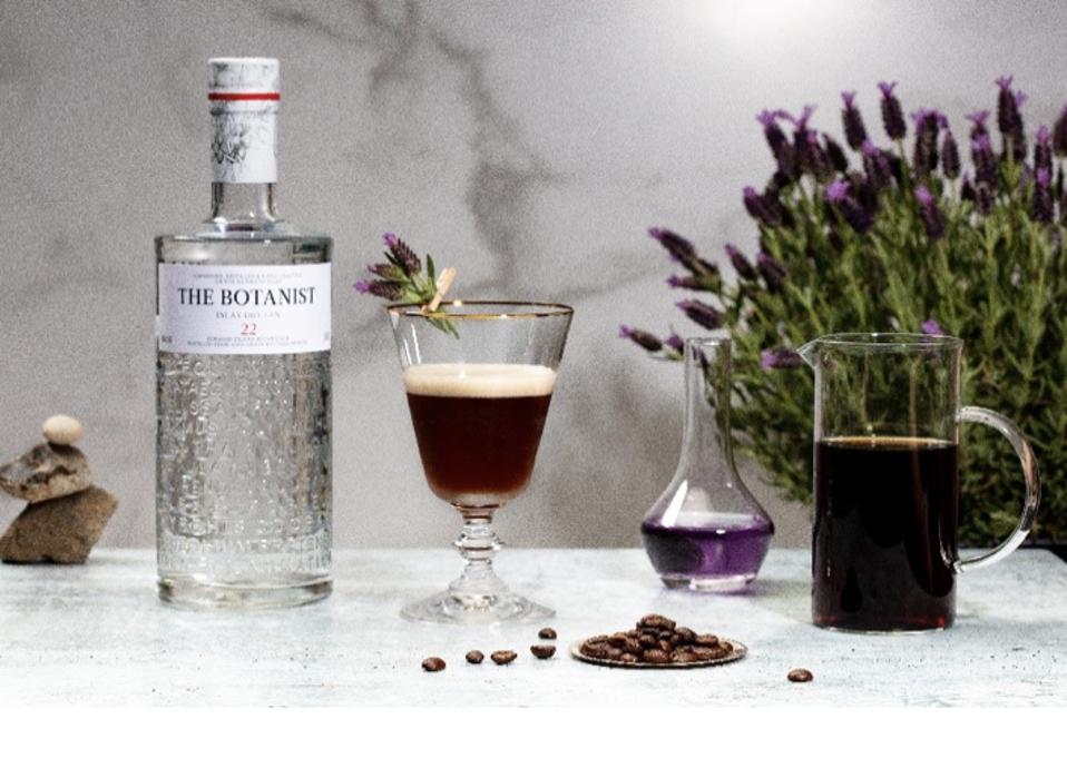 10 Cocktails For Your Halloween And Day Of The Dead Celebrations At Home