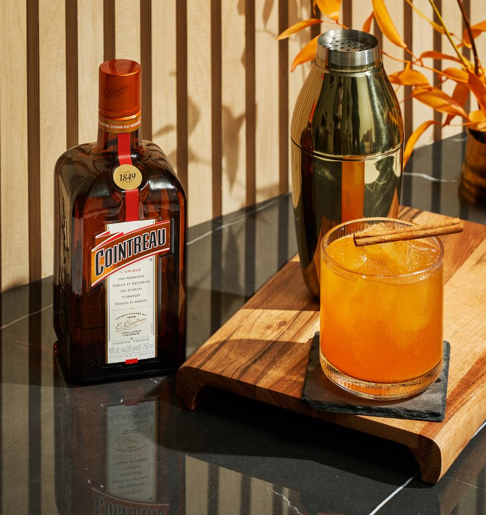 10 Cocktails For Your Halloween And Day Of The Dead Celebrations At Home