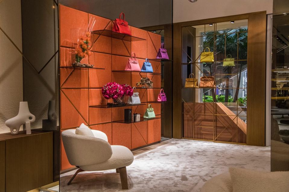 Reseller Privé Porter Opens First Store At Upscale Miami Mall In ...