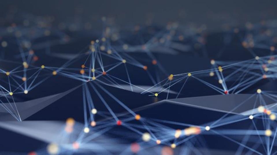 4 Benefits Of Hybrid Data Management With AWS