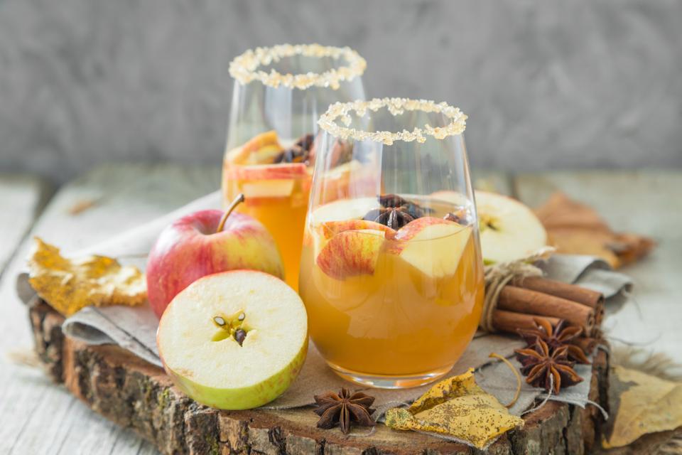 This Fall, Make Apple Cider The Star Of Your Autumn Cocktails