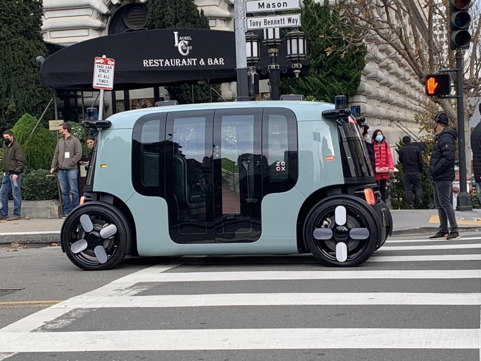 Amazon’s Zoox Robotaxi Gets Even More Different With Thermal Cameras